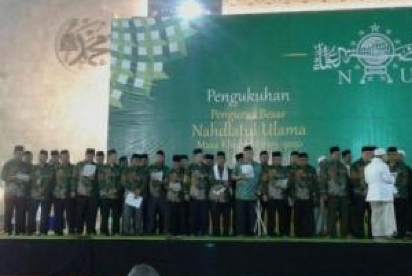 JOKOWI DIJADWALKAN HADIRI APEL AKBAR SANTRI NASIONAL - Jakarta Islamic ... JOKOWI DIJADWALKAN HADIRI APEL AKBAR SANTRI NASIONAL - Jakarta Islamic ...